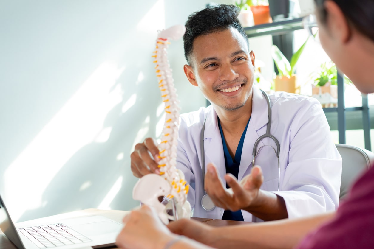 Minimally-Invasive Spine Surgery: Is It Right For You? - Florida ...