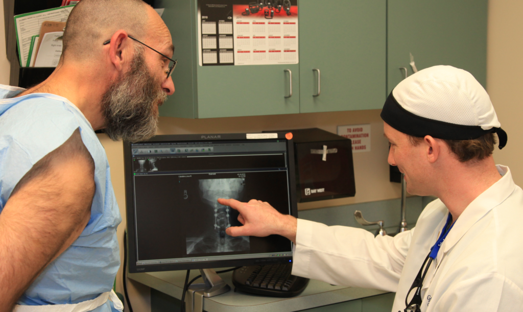 Spinal Cord Injury Symptoms | Geoffrey Cronen, MD - Tampa, FL